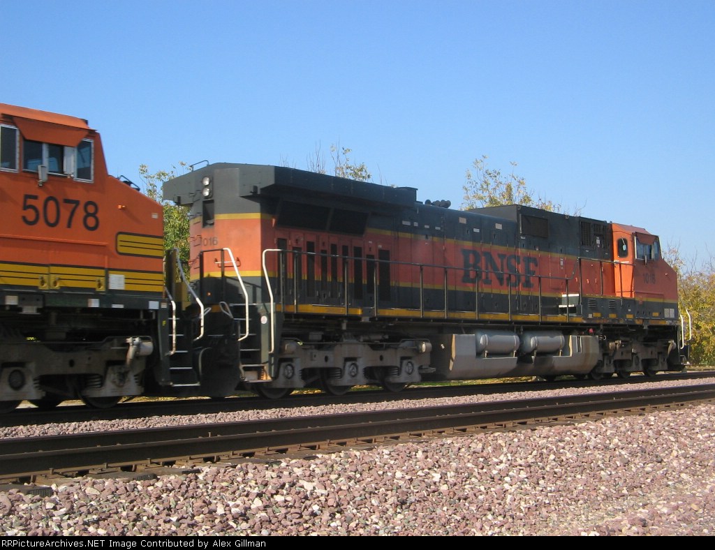 BNSF 1016 Eastbound